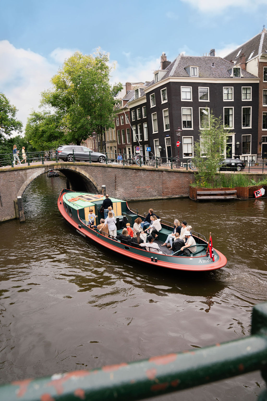 Private boat tour Amsterdam - Mokumboot